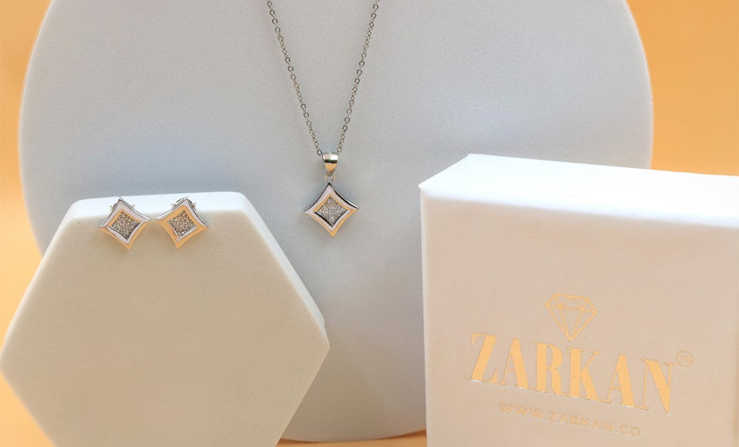 Best Occasions to Gift Sterling Silver Jewellery – Zarkan