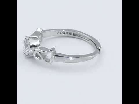 Luxe American Diamond Silver Ring – Zarkan